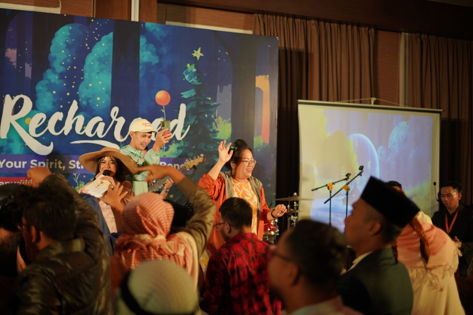 Ide Tema Outing Kantor dan Gala Dinner yang Menarik dan Berkesan